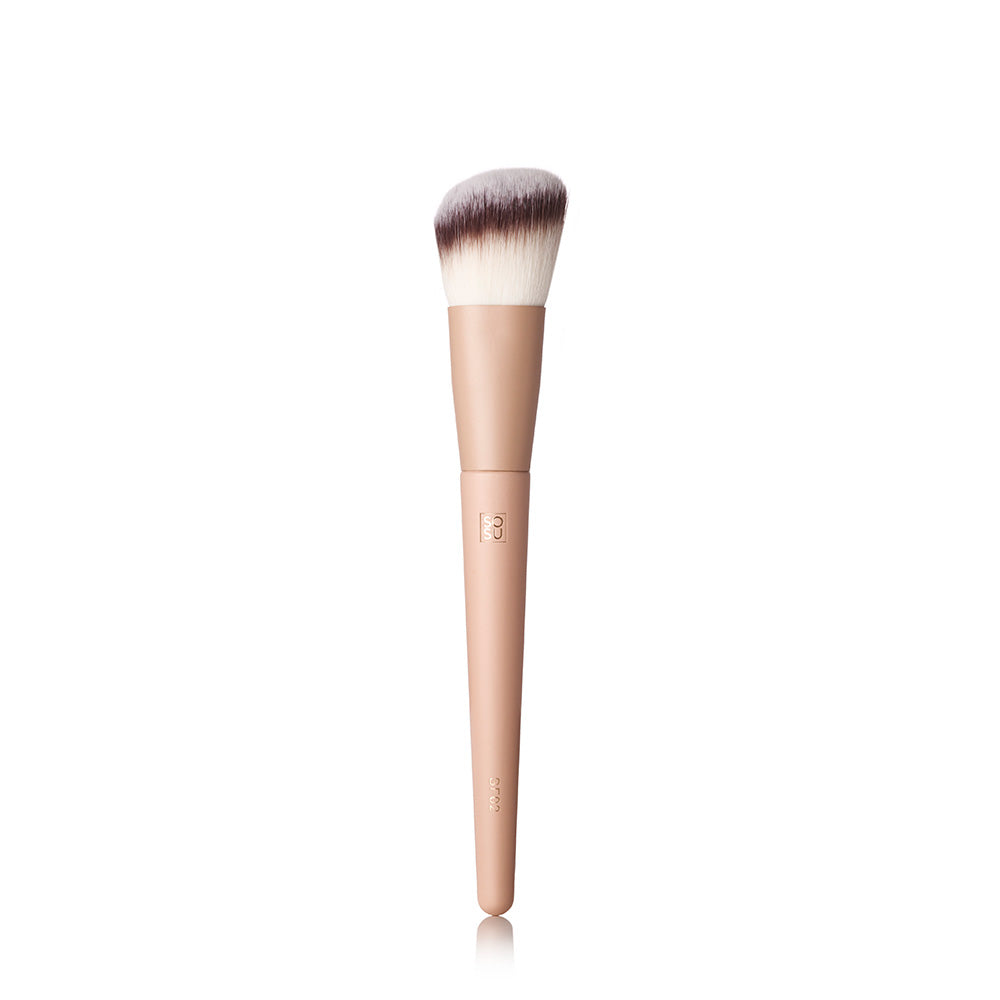 Angled Bronzing Brush SF02